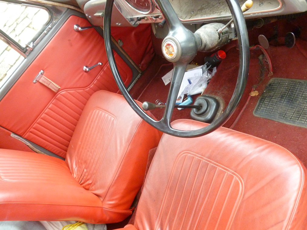 MORRIS MINOR 1000 SEATS. — Minorparts of Oxford